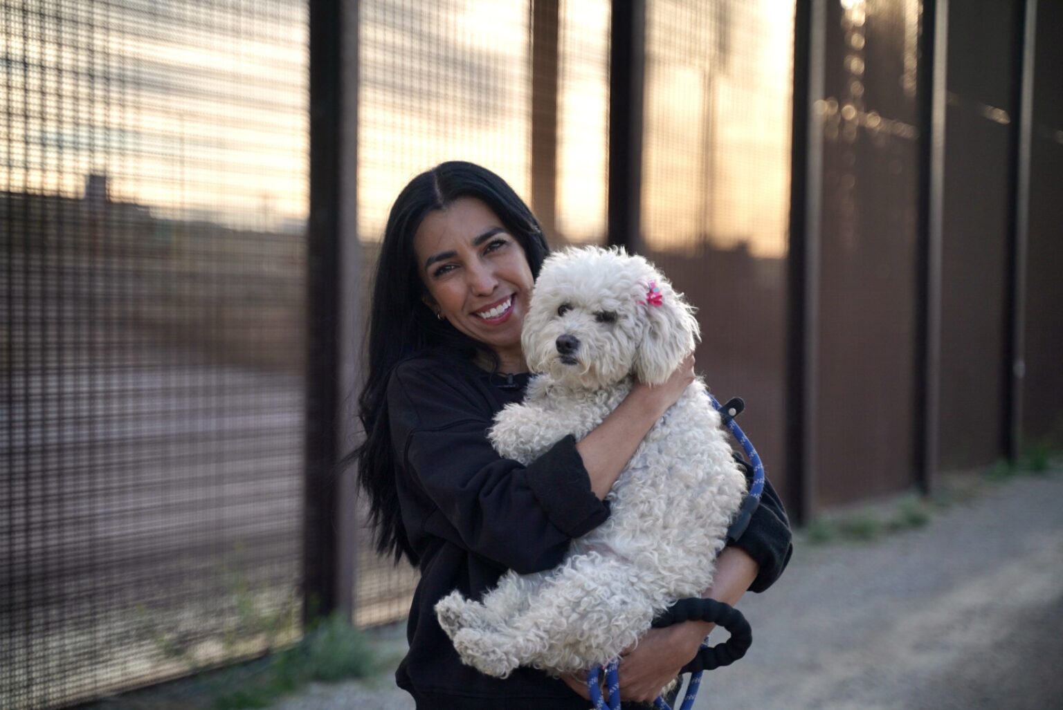 El Paso Dog Rescue is Reuniting Migrants with Pets Nationwide ...