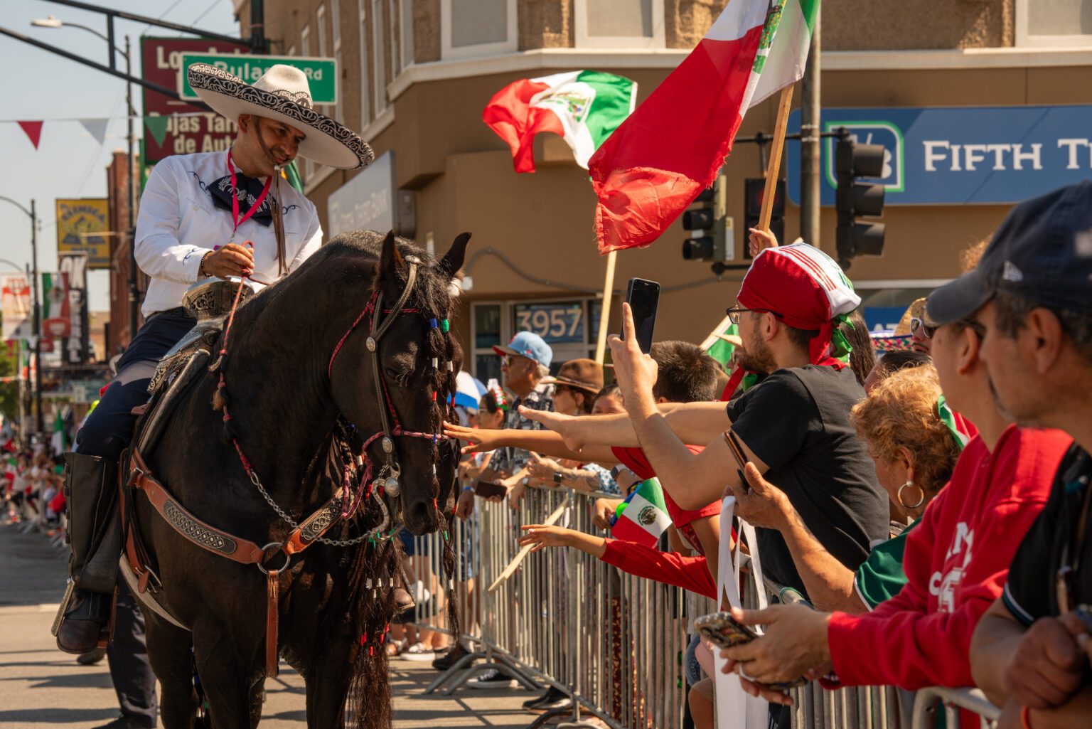 Chicago Celebrates Mexican Independence Day with Joy, Despite ...