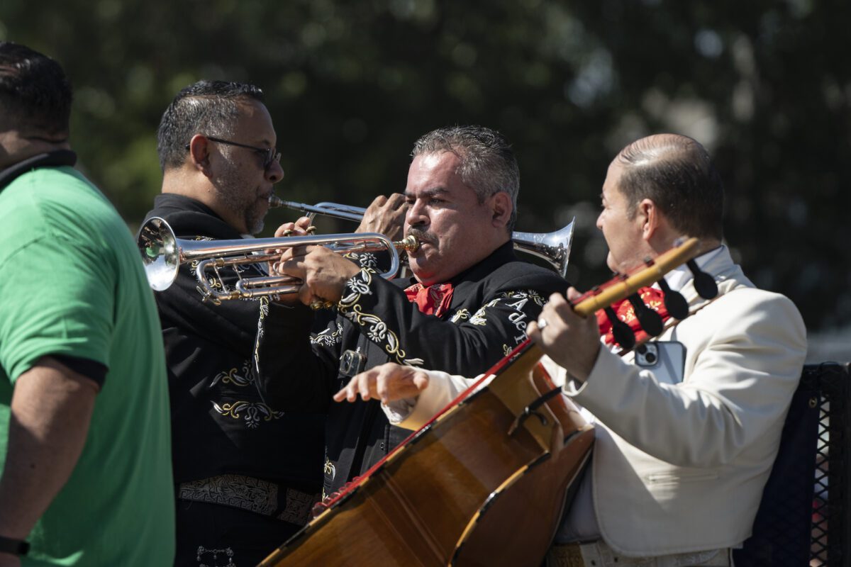 Chicago Celebrates Mexican Independence Day with Joy, Despite ...